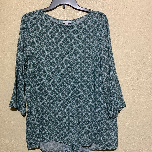 J. Jill | Tops | J Jill Top Blouse L Green Floral Medallions Round Neck ...